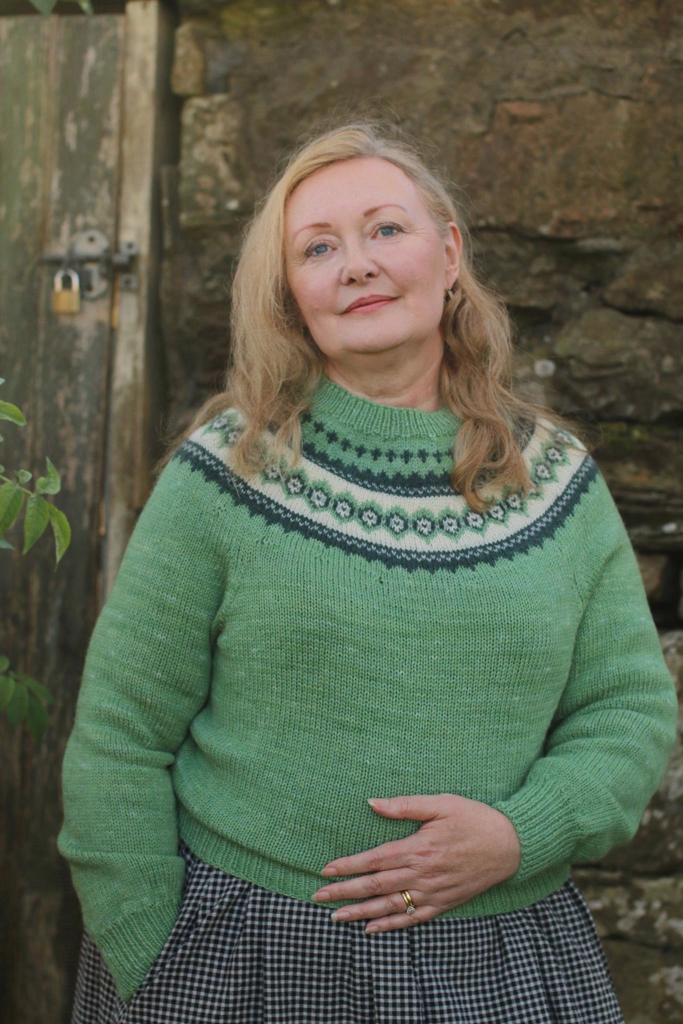 Pattern - Mortmain - Susan Crawford Vintage