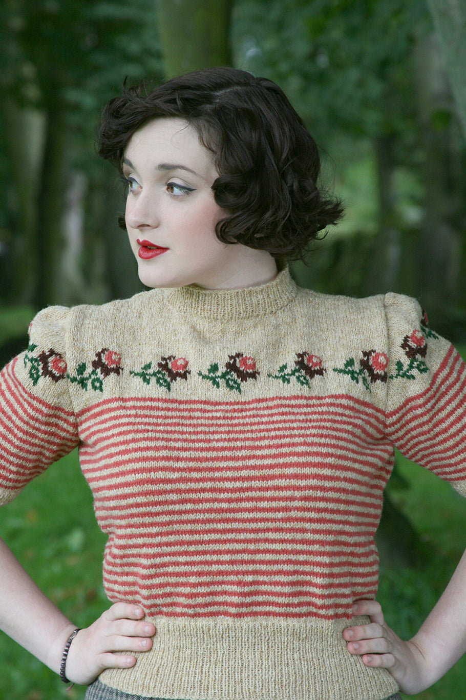 Pattern - Trimmed with Roses Jumper - Susan Crawford Vintage
